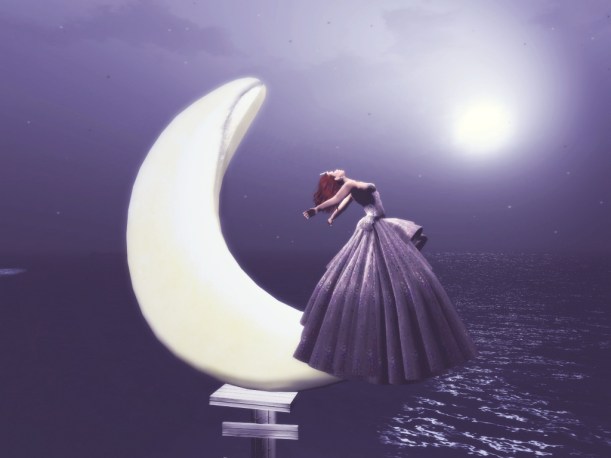 To Own The Moon – Pics by Peep